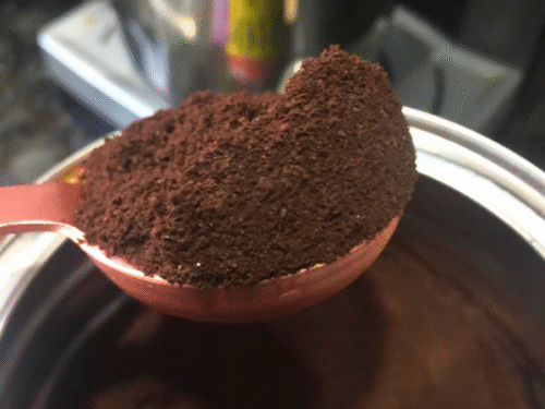 Cafe Bustelo Caffeine Content: Pods, Ground & Instant